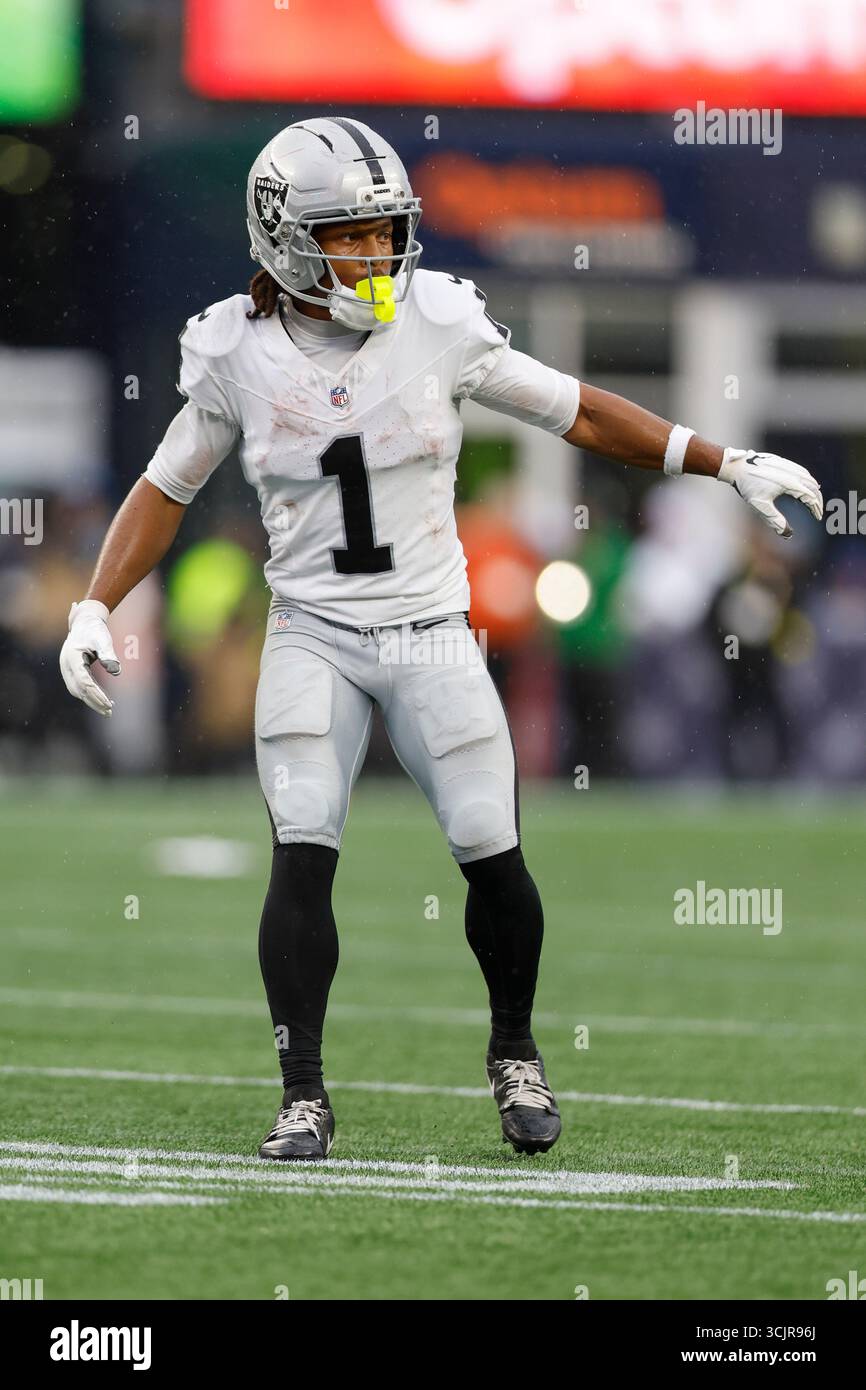 Las Vegas Raiders wide receiver Tre Tucker (1) at the line of scrimmage ...