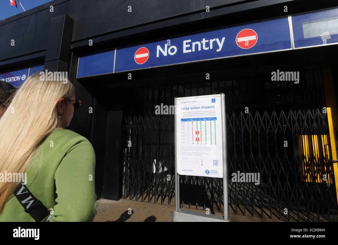 Tube strike september 2025 hi-res stock photography and images - Alamy
