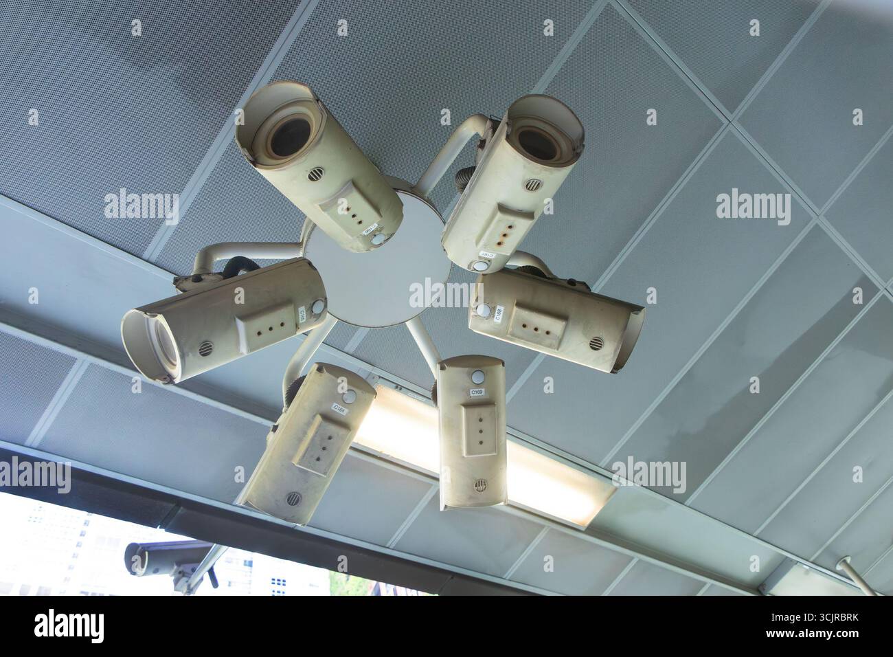 Motion security cameras on ceiling hi-res stock photography and images ...