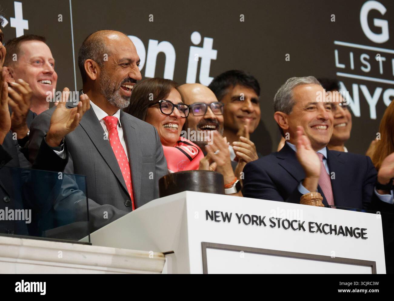 Genpact office hi-res stock photography and images - Alamy