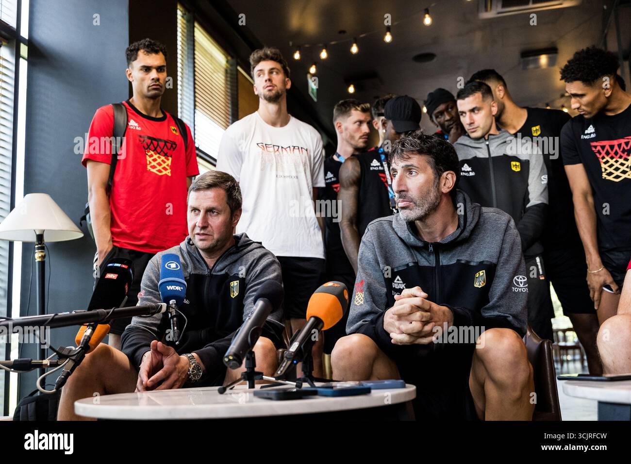 Alan Ibrahimagic (Co-Trainer Deutschland), Alex Mumbru (Bundestrainer Deutschland) FIBA ...