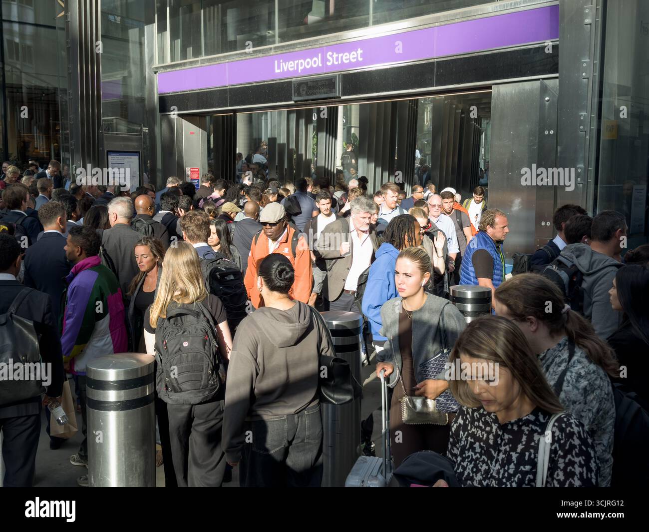 Monday 8th september 2025 hi-res stock photography and images - Alamy