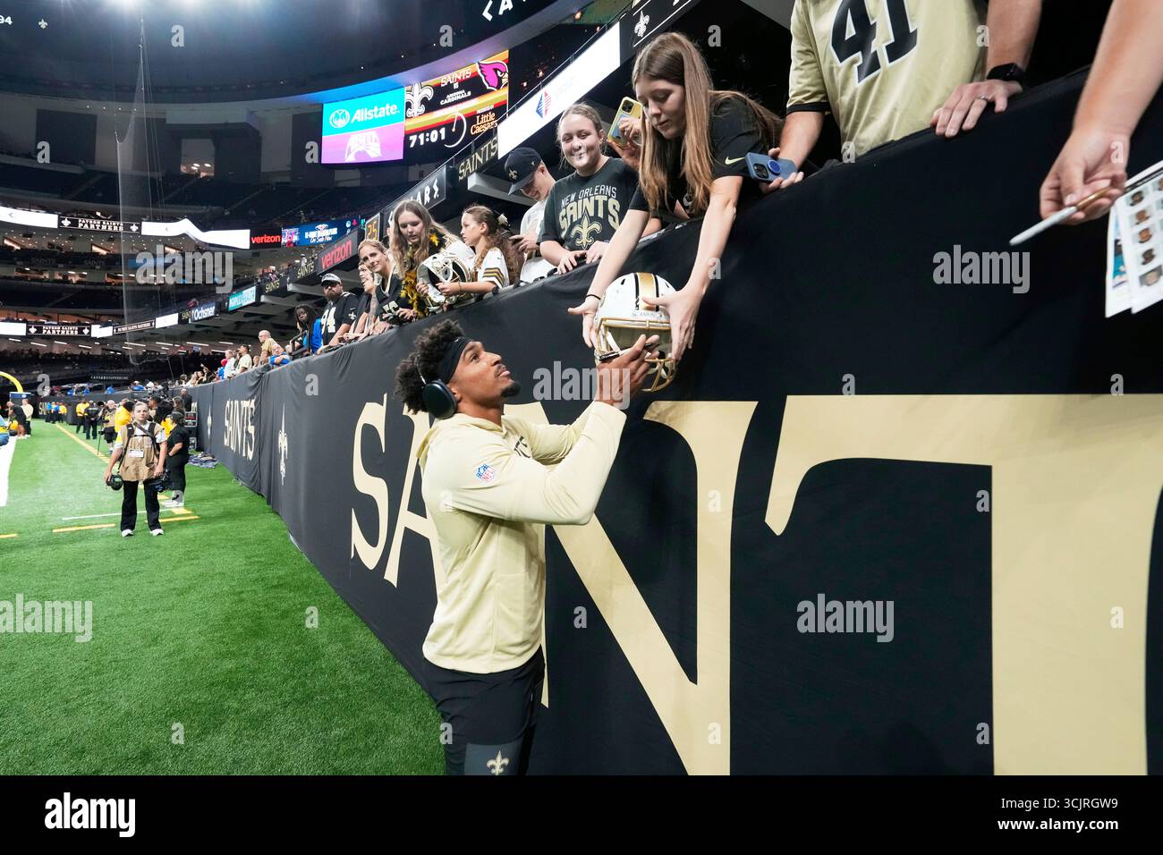 New Orleans Saints linebacker Isaiah Stalbird signs autographs before ...