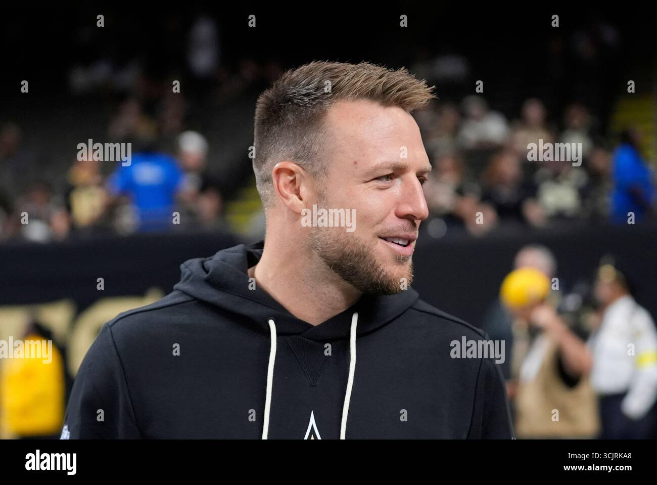 New Orleans Saints tight end Taysom Hill walks on the field before an ...