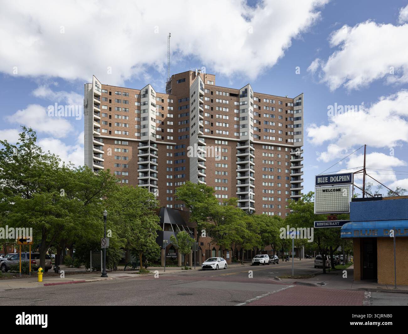 Skyrise Tower, Location: Kalamazoo MI, Architect: Gordon Rogers ...