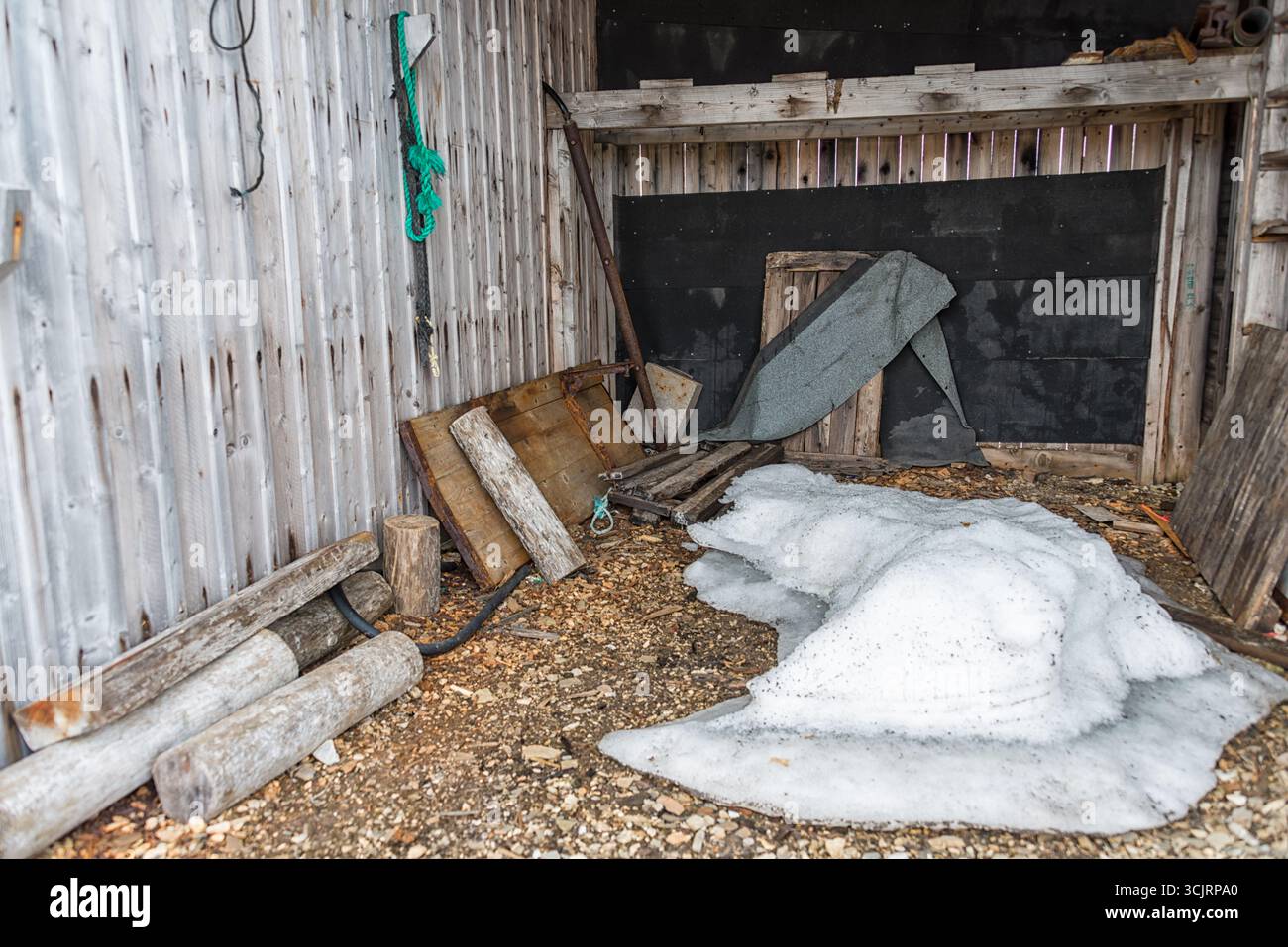 Utilitarian materials hi-res stock photography and images - Alamy
