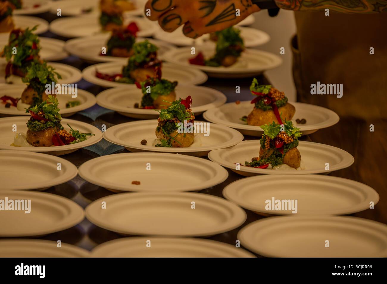 Kitchenrobotics hi-res stock photography and images - Alamy