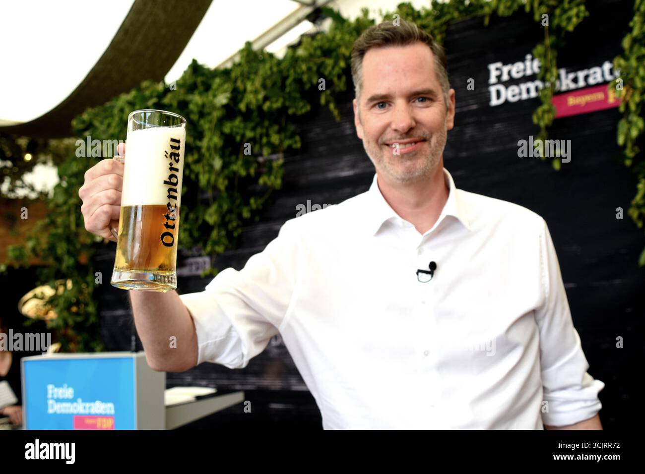 Abensberg 08.09.2025 Politischer Gillamoos FDP Redner Christian Duerr ...