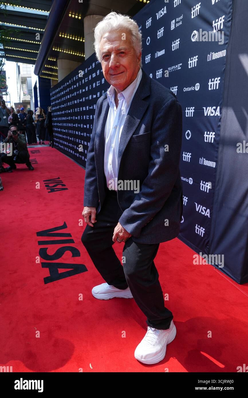 Dustin Hoffman arrives on the red carpet to promote the film "Tuner" at ...