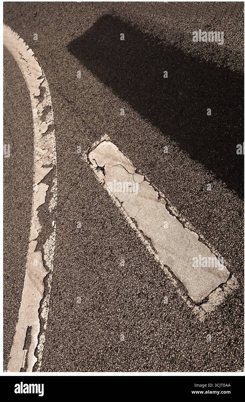 Autobahn GER, Deutschland, 20250907, unübersichtliche Markierungen auf ...