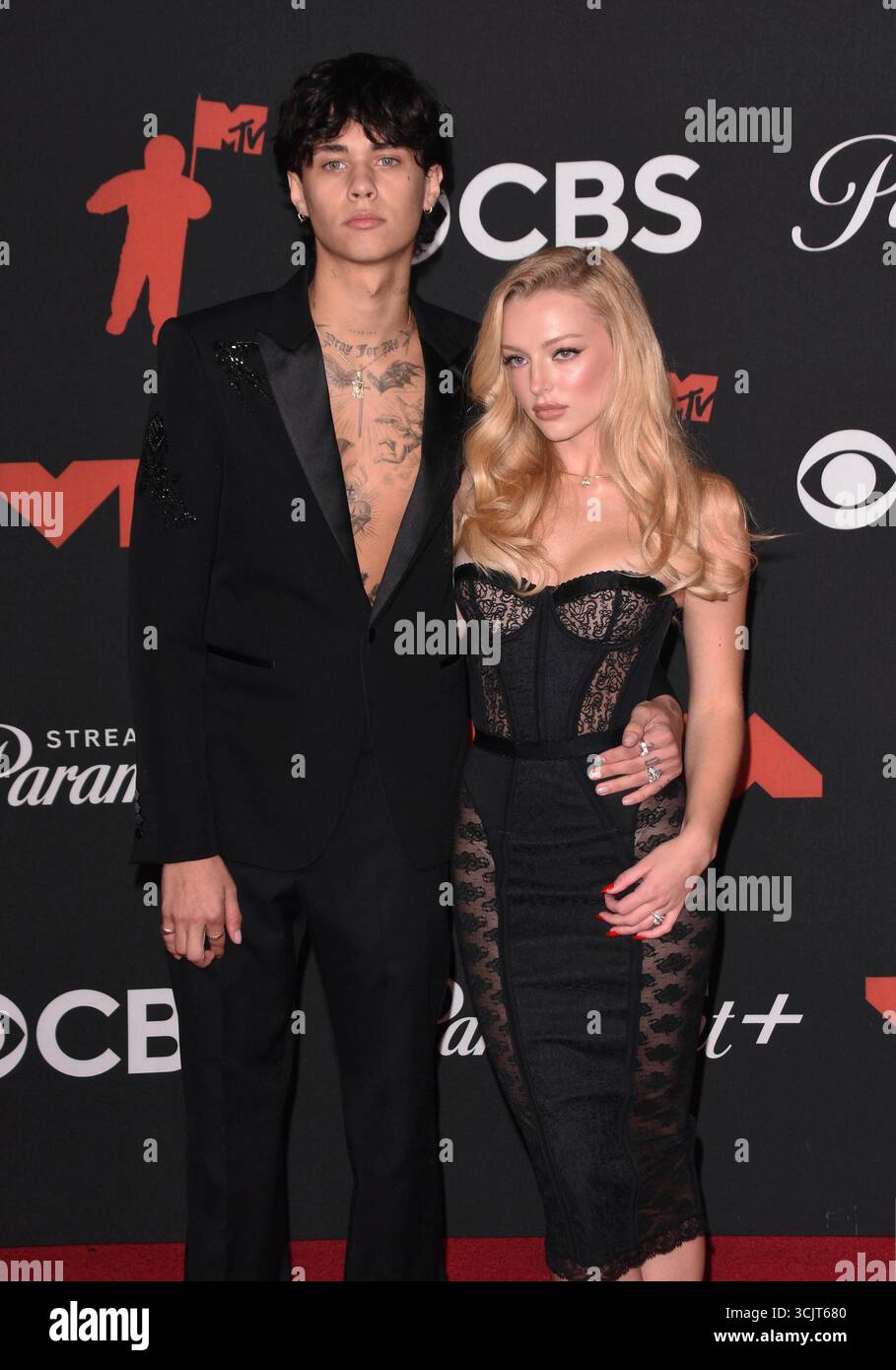 Photo by: zz/Patricia Schlein/STAR MAX/IPx 2025 9/7/25 Landon Barker ...