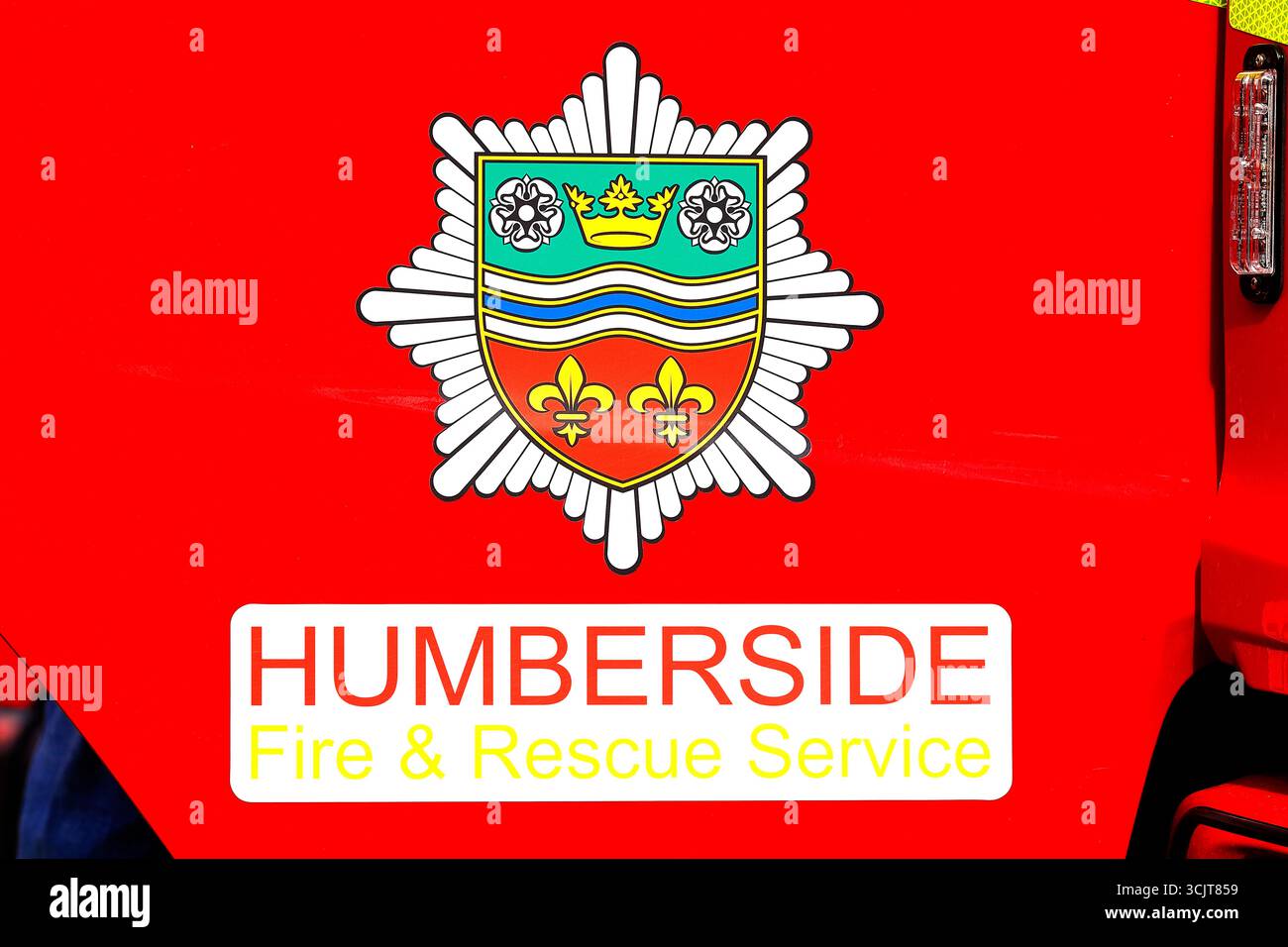 Humberside fire and rescue badge hi-res stock photography and images ...