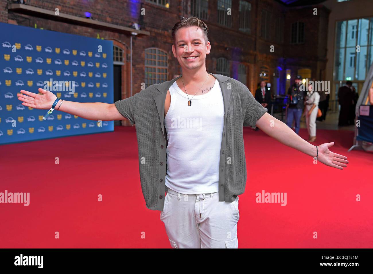 Marcel Mayr bei der Deutschlandpremiere der Disney Original-Serie CALL ...
