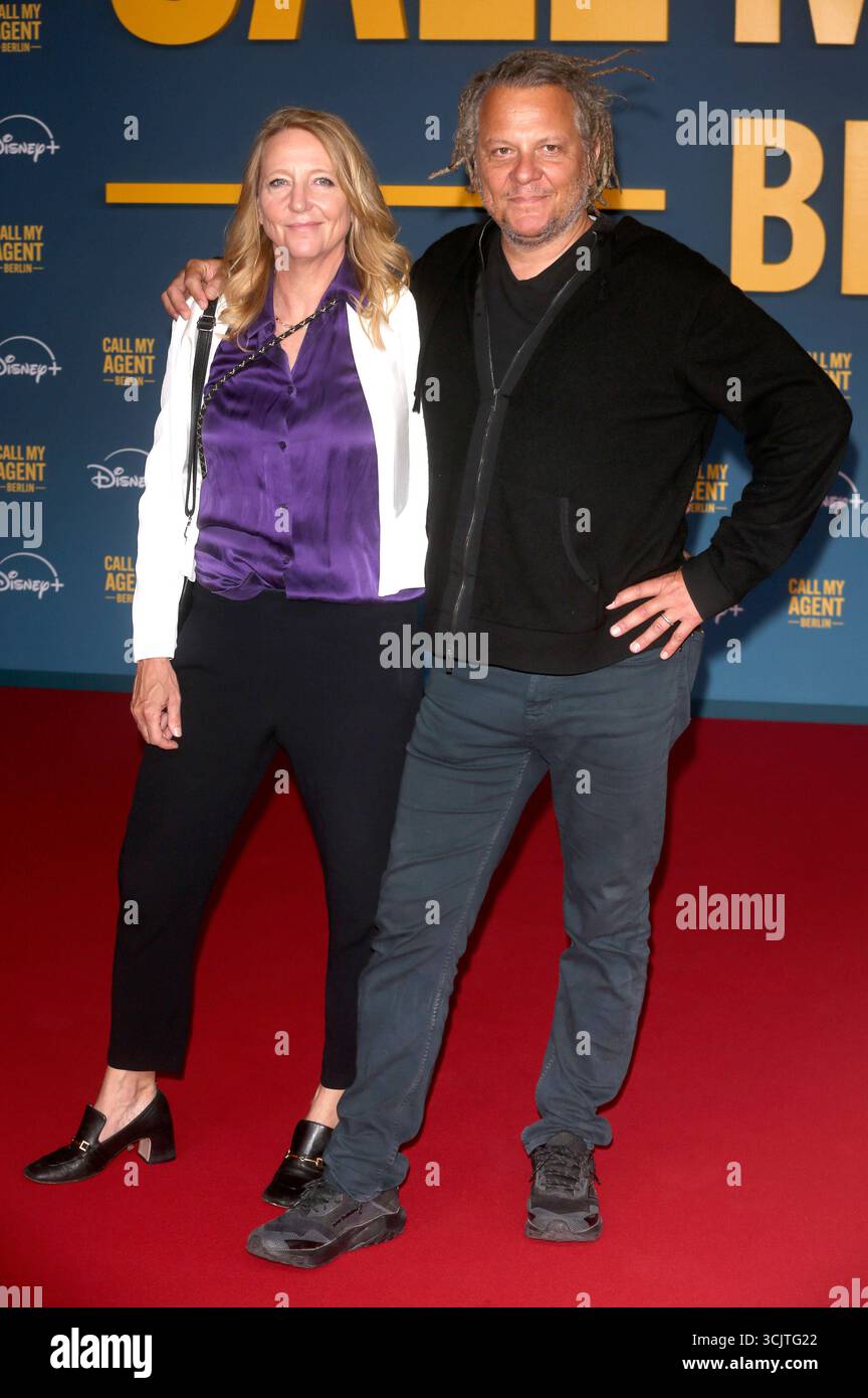 Helen Rutman Schoeller und Martin Schoeller bei der Premiere der Disney ...