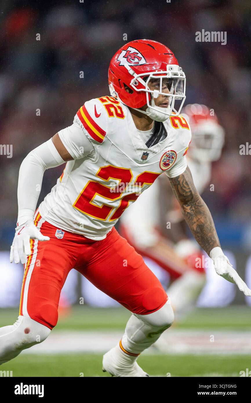 Kansas City Chiefs cornerback Trent McDuffie (22) against the Los ...