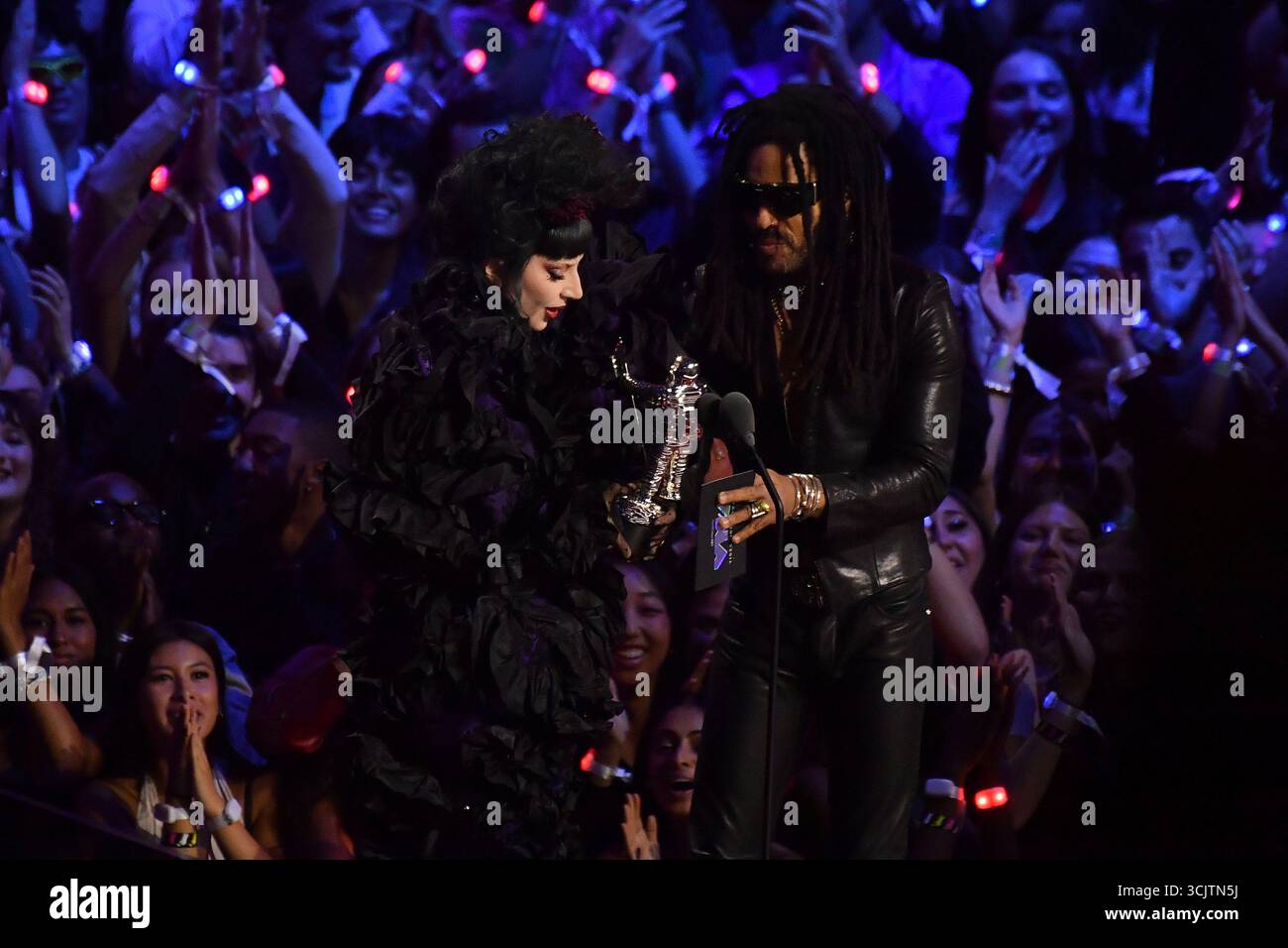 Lady Gaga receives MTV's VMA for 'Artist of the Year' from Lenny ...