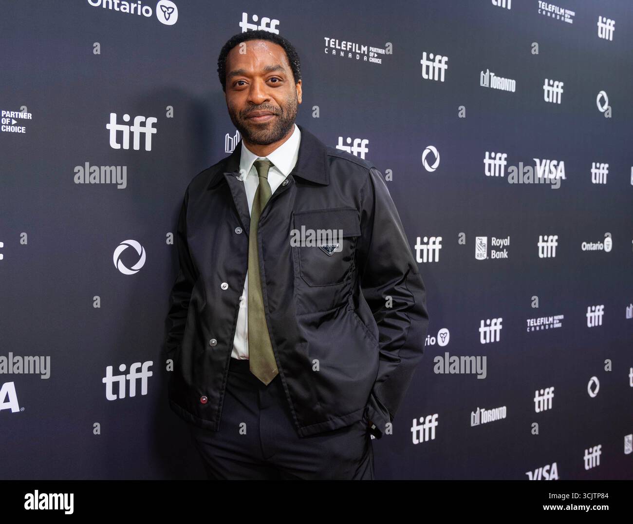 (250909) -- TORONTO, Sept. 9, 2025 (Xinhua) -- Actor Chiwetel Ejiofor ...