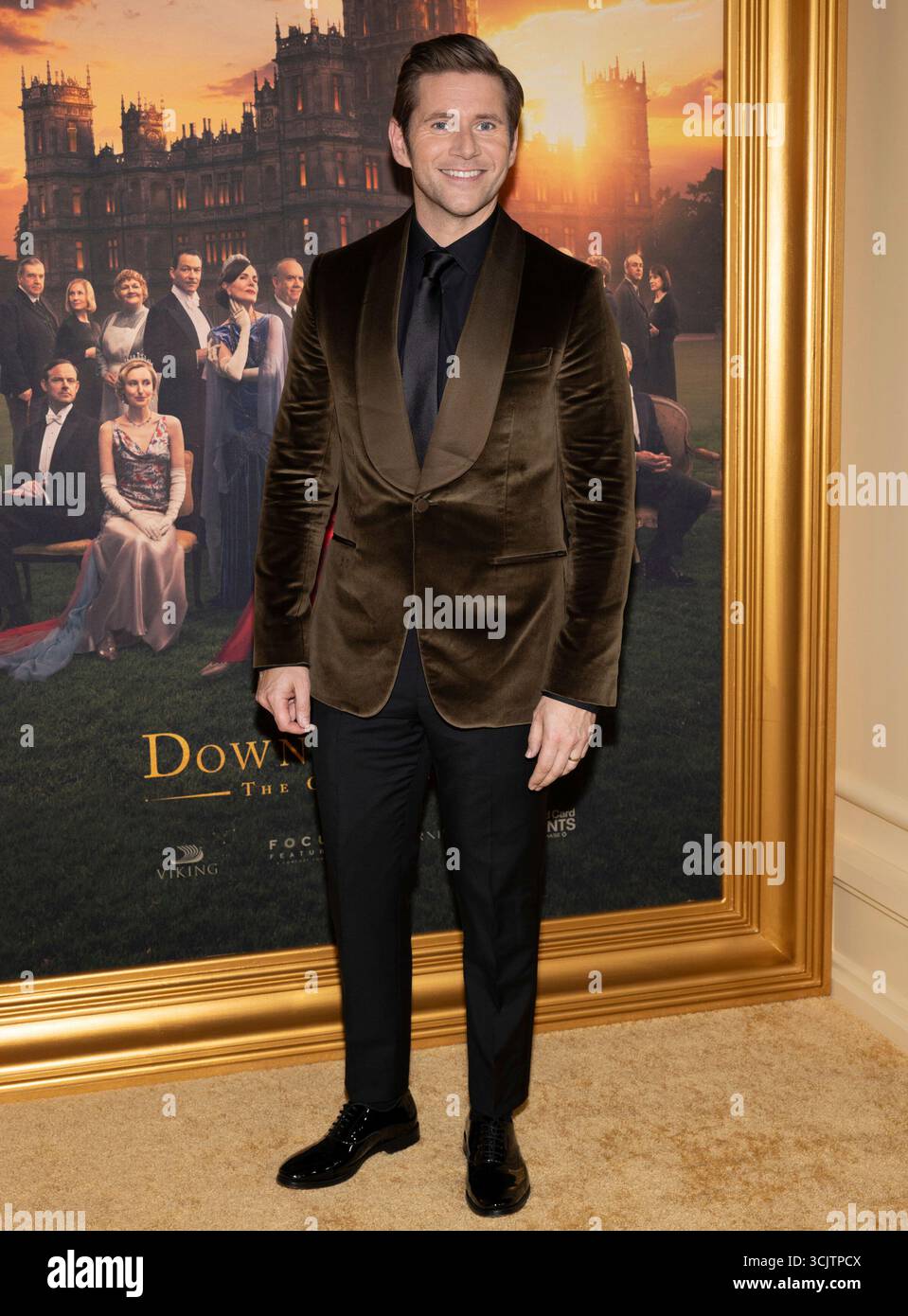 Allen Leech attends the premiere of "Downton Abbey: The Grand Finale ...