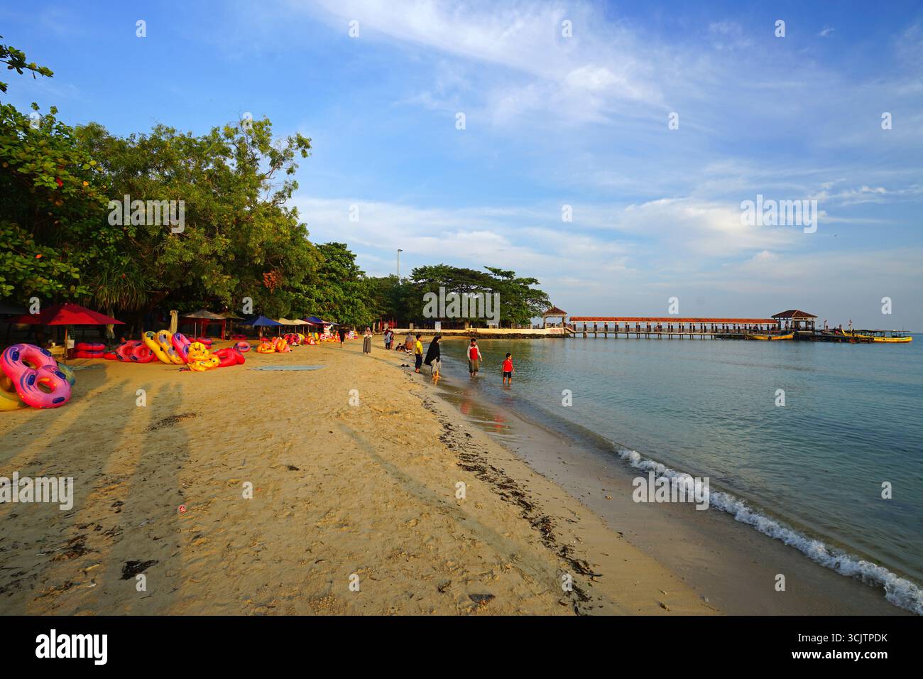 Pantai bandengan hi-res stock photography and images - Alamy