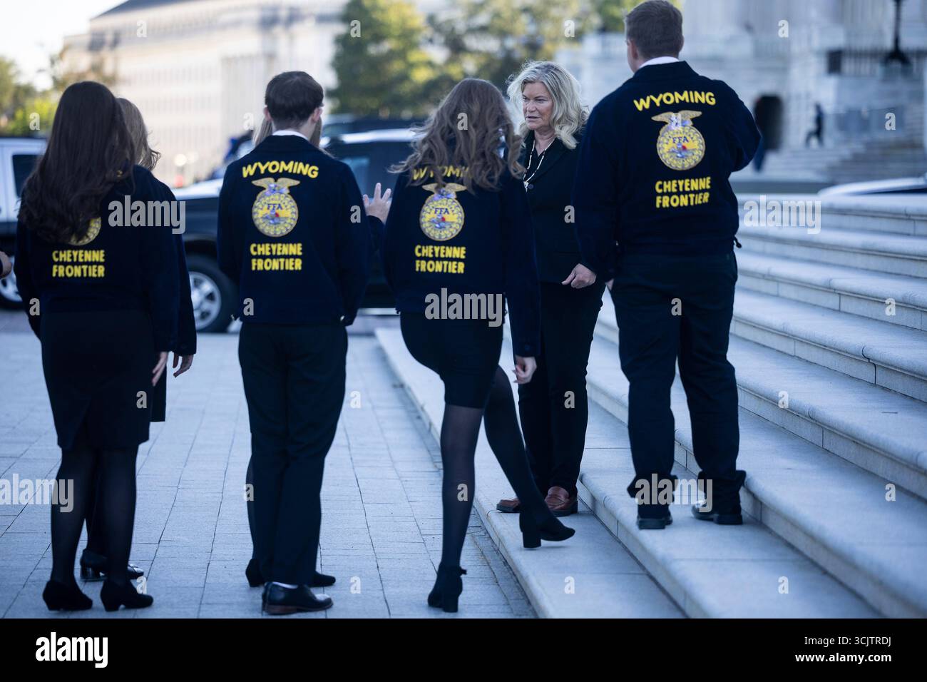 Sen. Cynthia Lummis (R-Wyo.) is seen with visitors from Wyoming outside ...