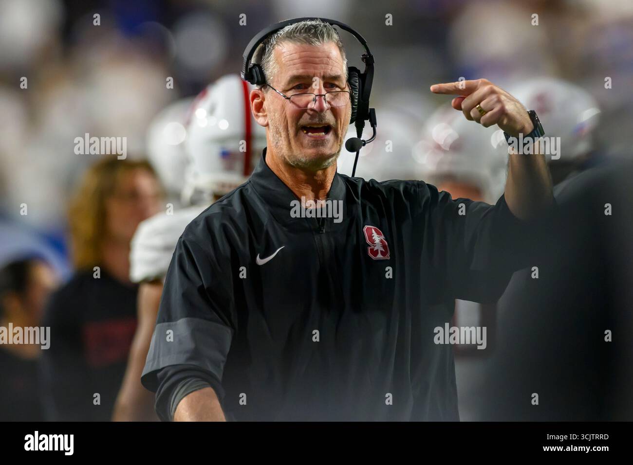 Stanford head coach Frank Reich on the sidelines during an NCAA college ...