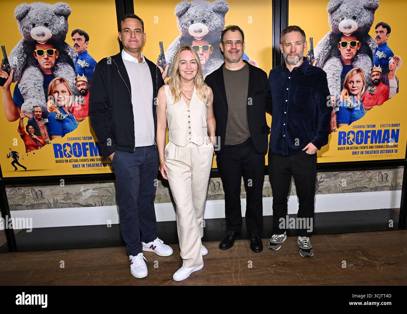 Jamie Patricof, left, Lynette Howell Taylor, Alex Orlovsky and Duncan ...