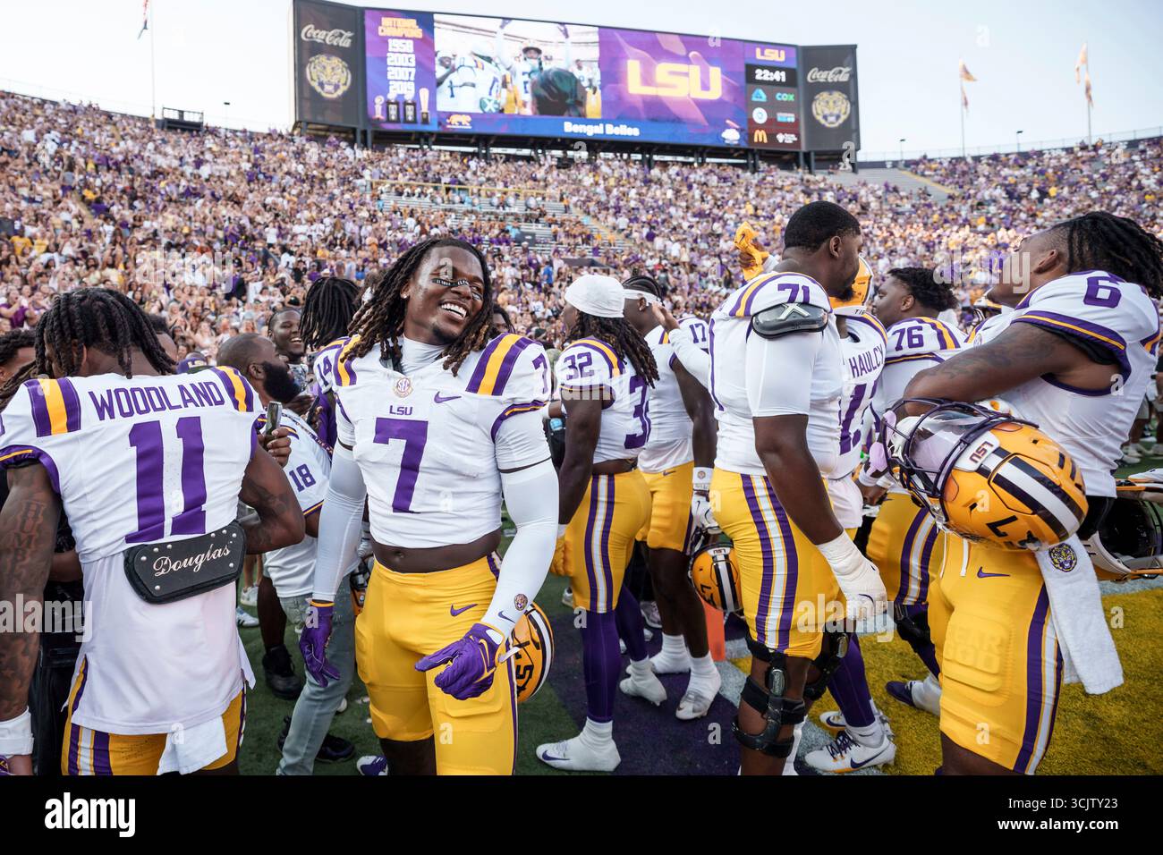 LSU linebacker Harold Perkins Jr. (7) smiles before an NCAA football ...