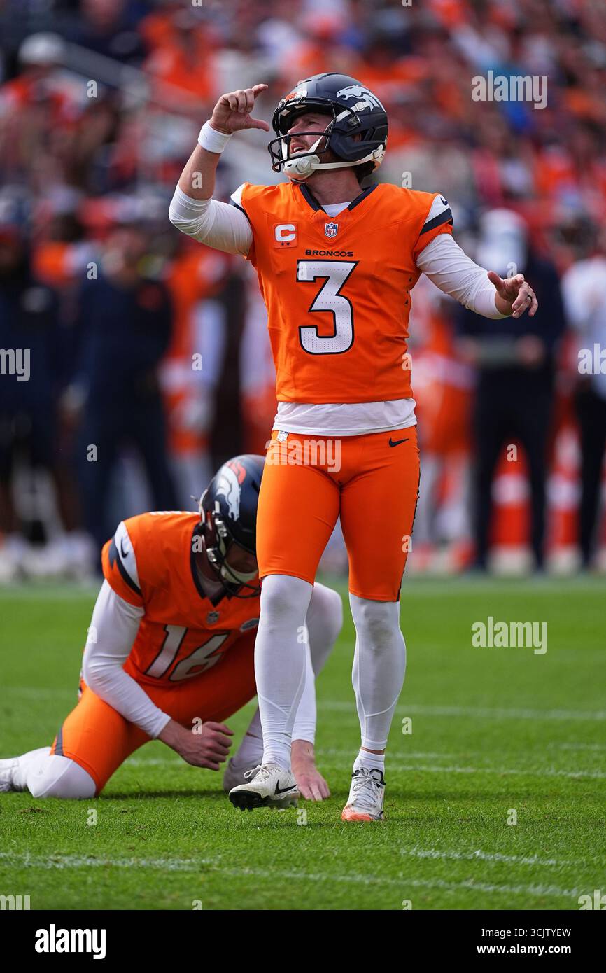 Denver Broncos place kicker Wil Lutz (3) in the second half of an NFL ...