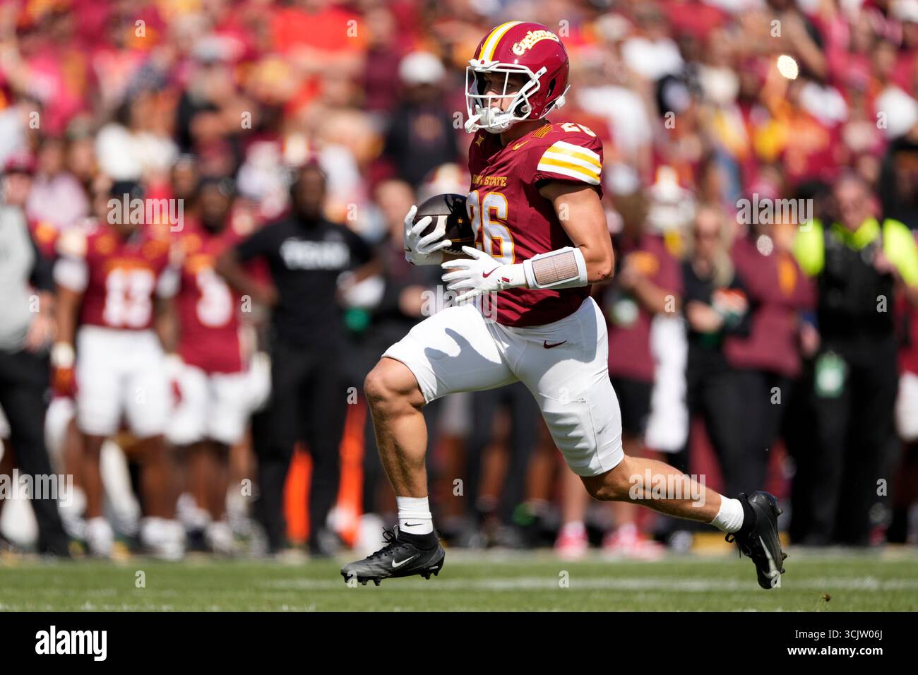Iowa State running back Carson Hansen runs up field during the first ...