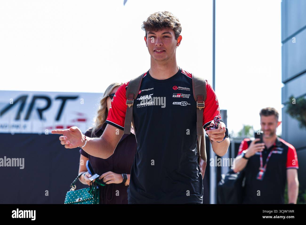 Olivier Bearman of United Kingdom and MoneyGram Hass F1 Team VF-25 is ...