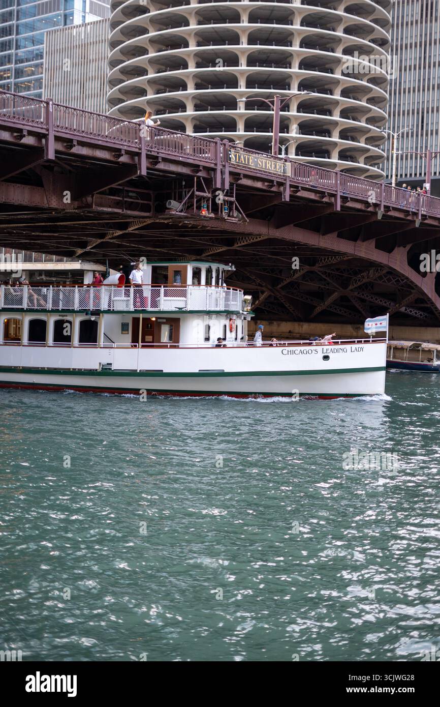 Chicago, Illinois, USA - August 22, 2025: As the day winds down, the ...