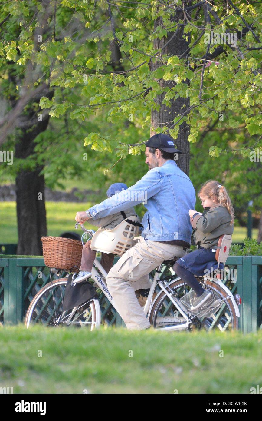 ARCHIVE - Claudio Mangiarotti copyright MILAN - During the weekly break Luca Argentero with his ...