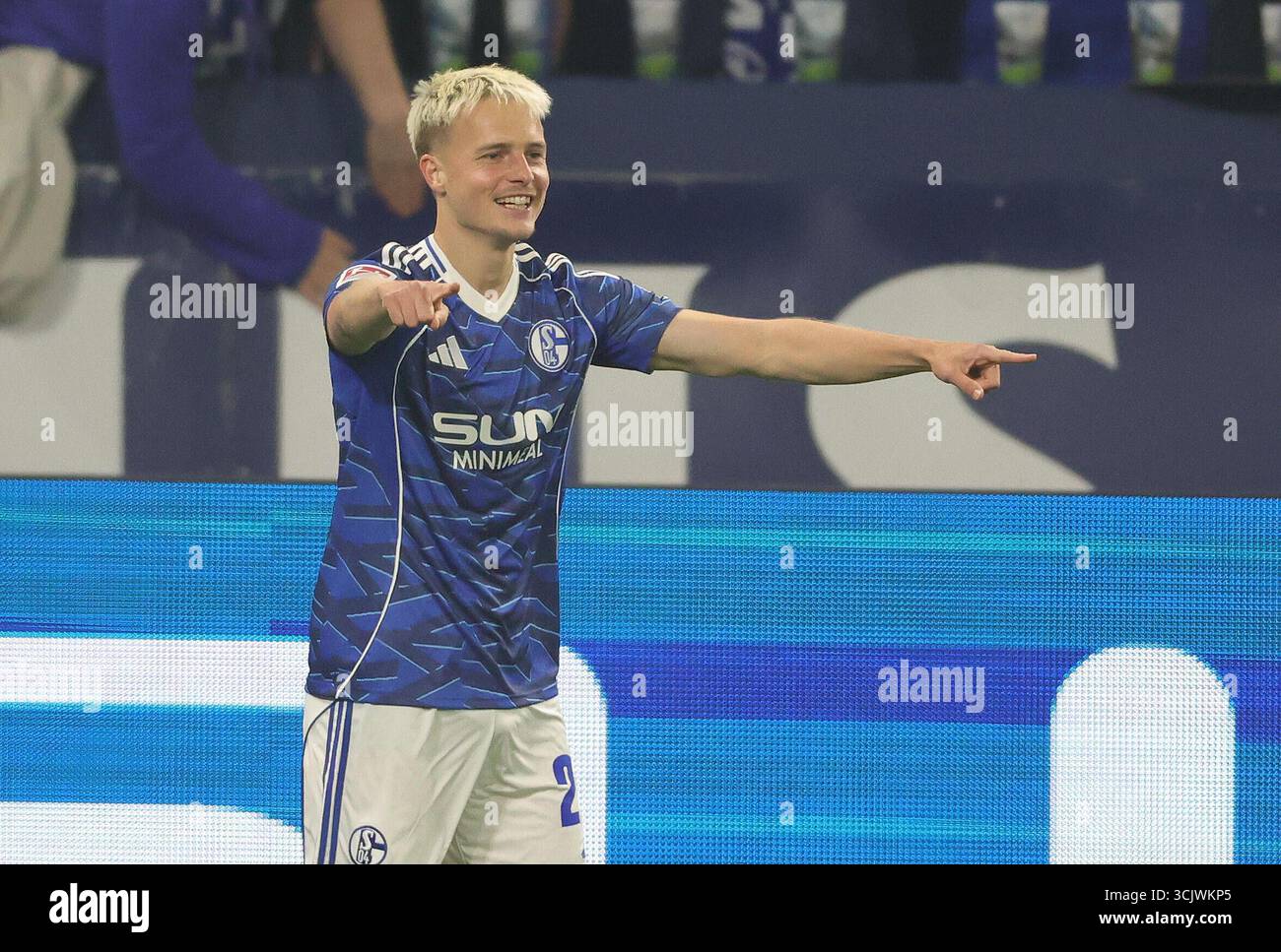 firo : 23.08.2025, Football: 2.Bundesliga FC Schalke 04 - VfL Bochum ...