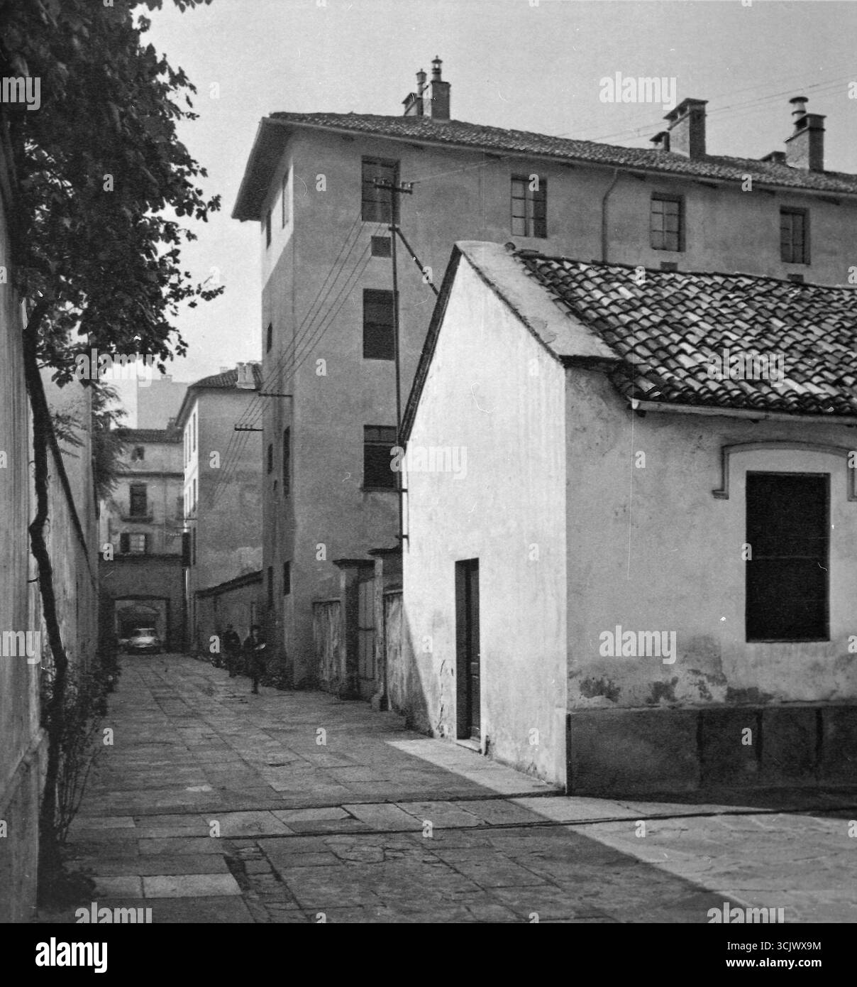 Santa fe house Black and White Stock Photos & Images - Alamy