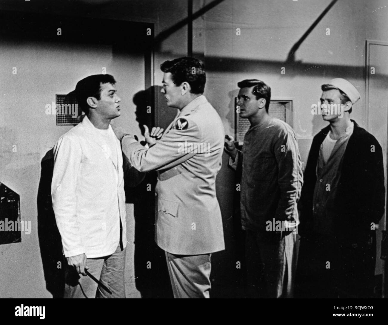 American actors Tony Curtis and Gregory Peck in the movie Captain ...