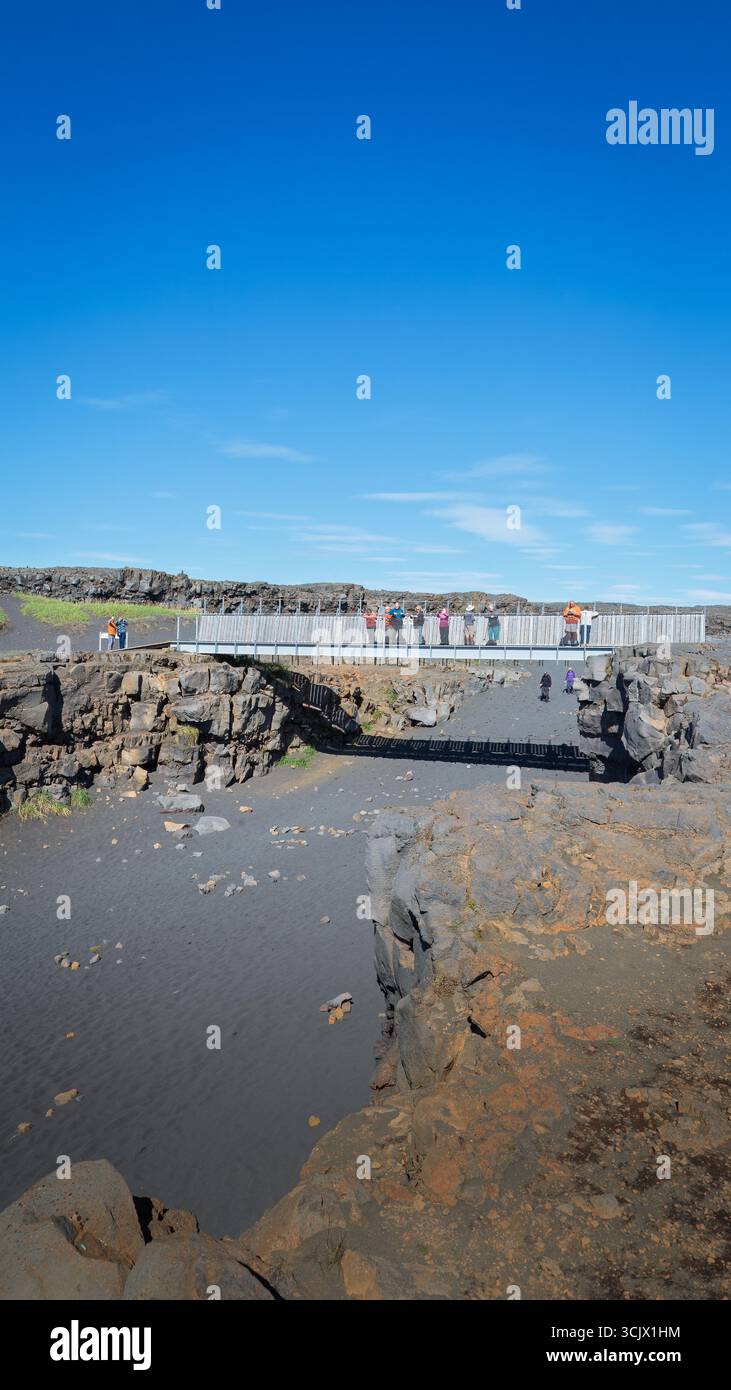 Bridge between Continents, visible fault between the North American and ...