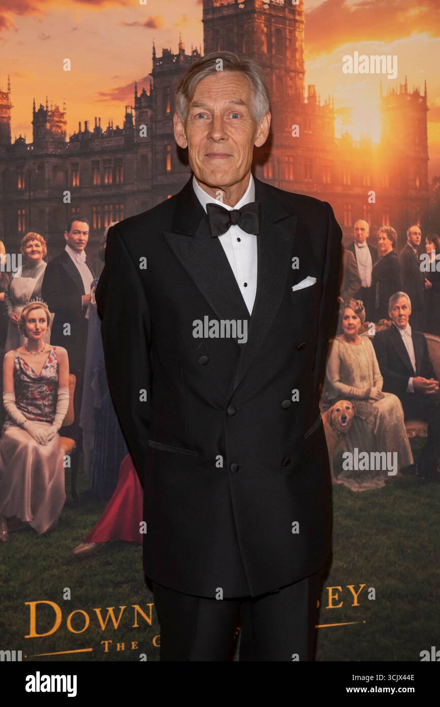 Douglas Reith attends "Downton Abbey: The Grand Finale" New York ...