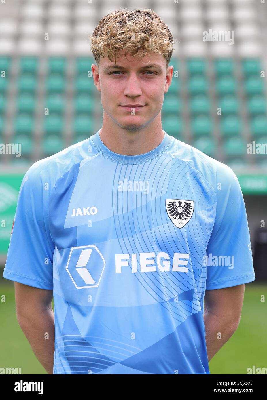 firo: 10.07.2025 Soccer, football, 2nd league, 2nd Bundesliga, season ...