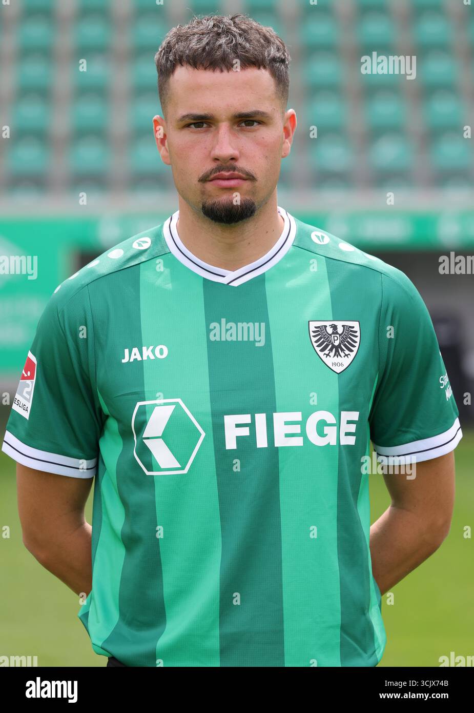 firo: 07/10/2025 Soccer, football, 2nd league, 2nd Bundesliga, season ...