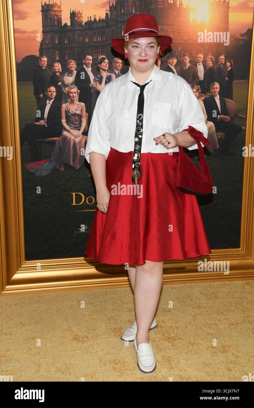 Katie Oxman attends "Downton Abbey: The Grand Finale" New York Premiere ...