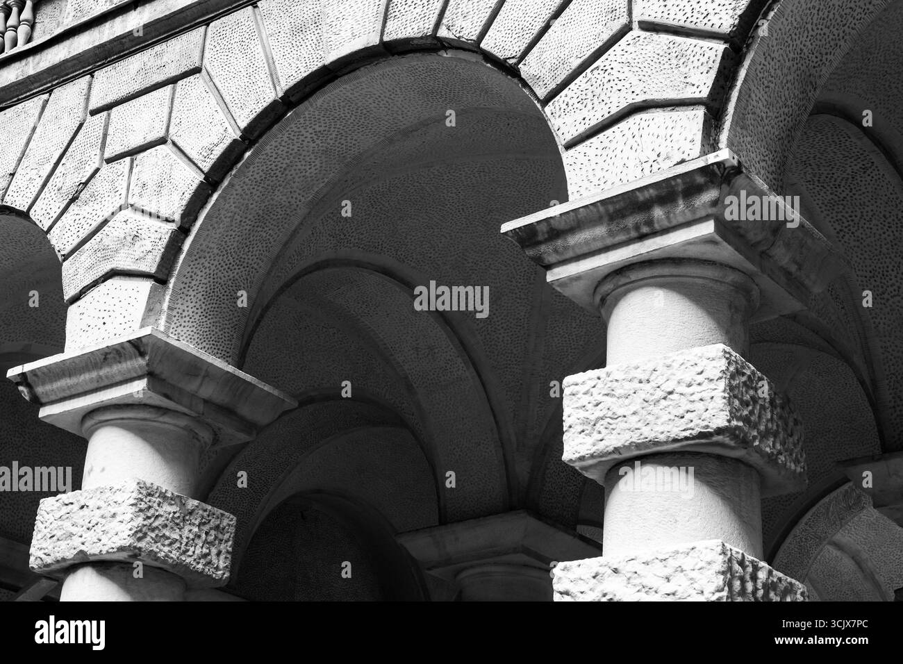Intricate arches columns in Black and White Stock Photos & Images - Alamy