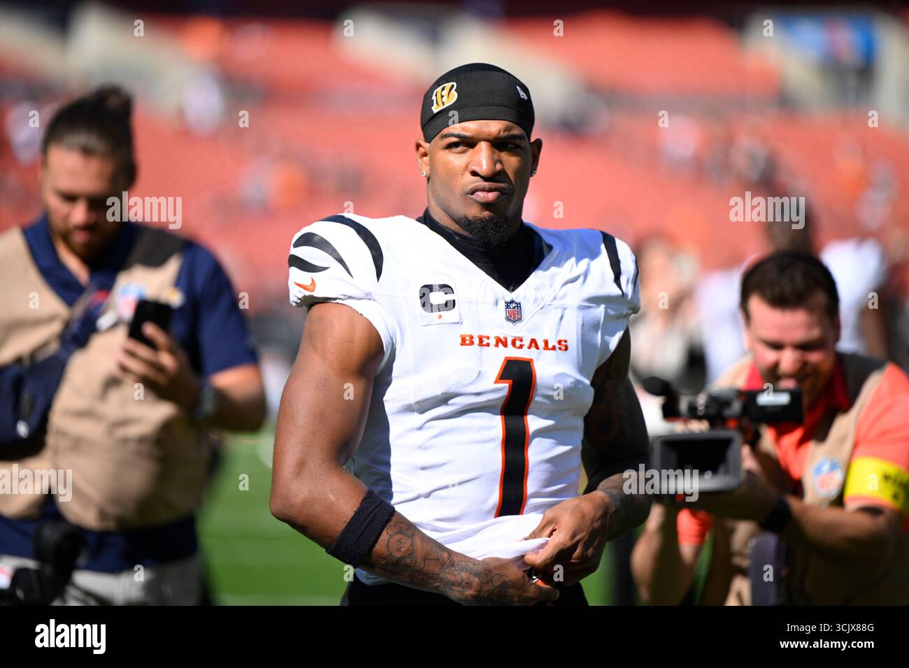 Cincinnati Bengals wide receiver Ja'Marr Chase (1) walks off the field ...