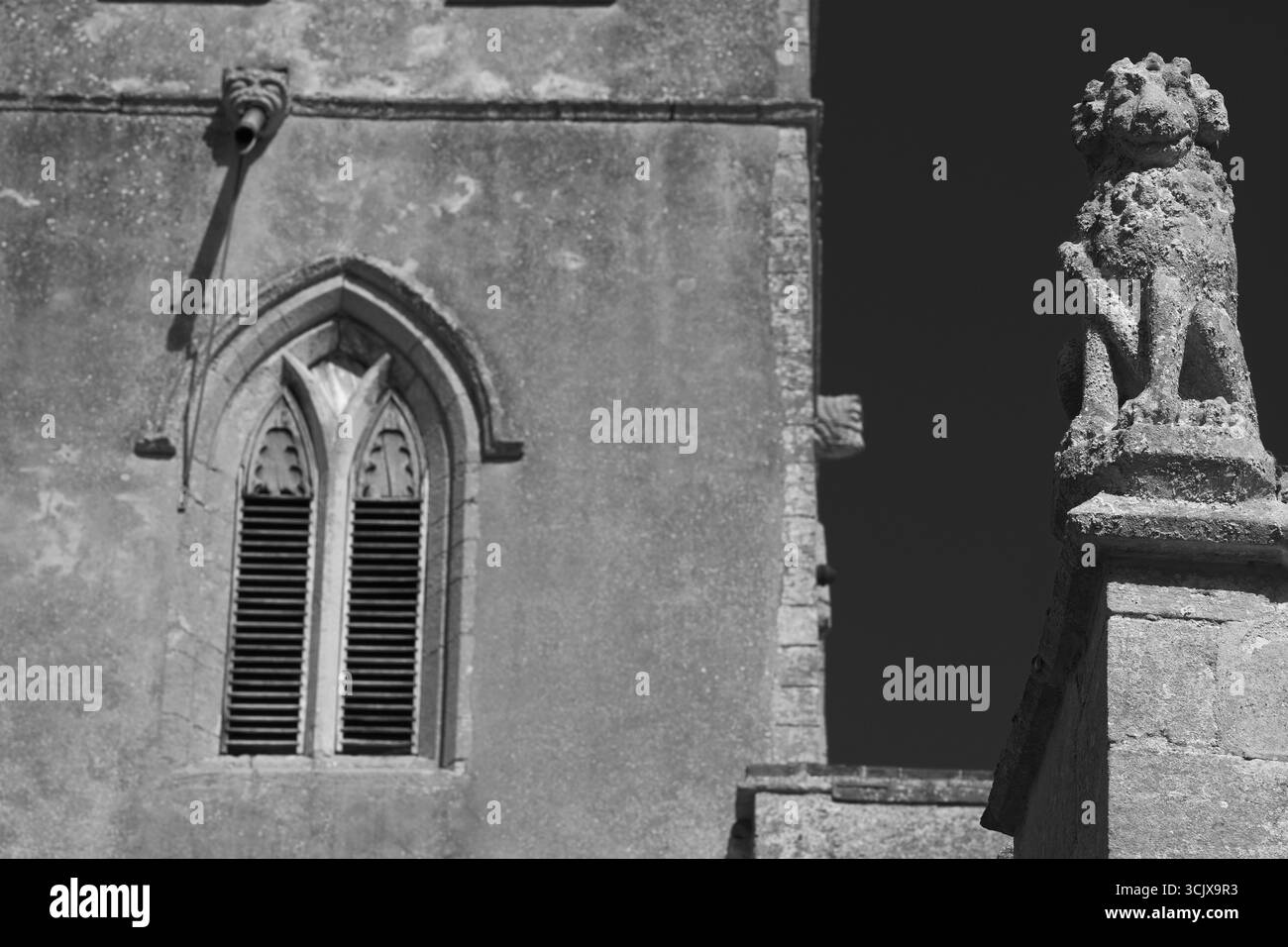 Churches gargoyles Black and White Stock Photos & Images - Alamy