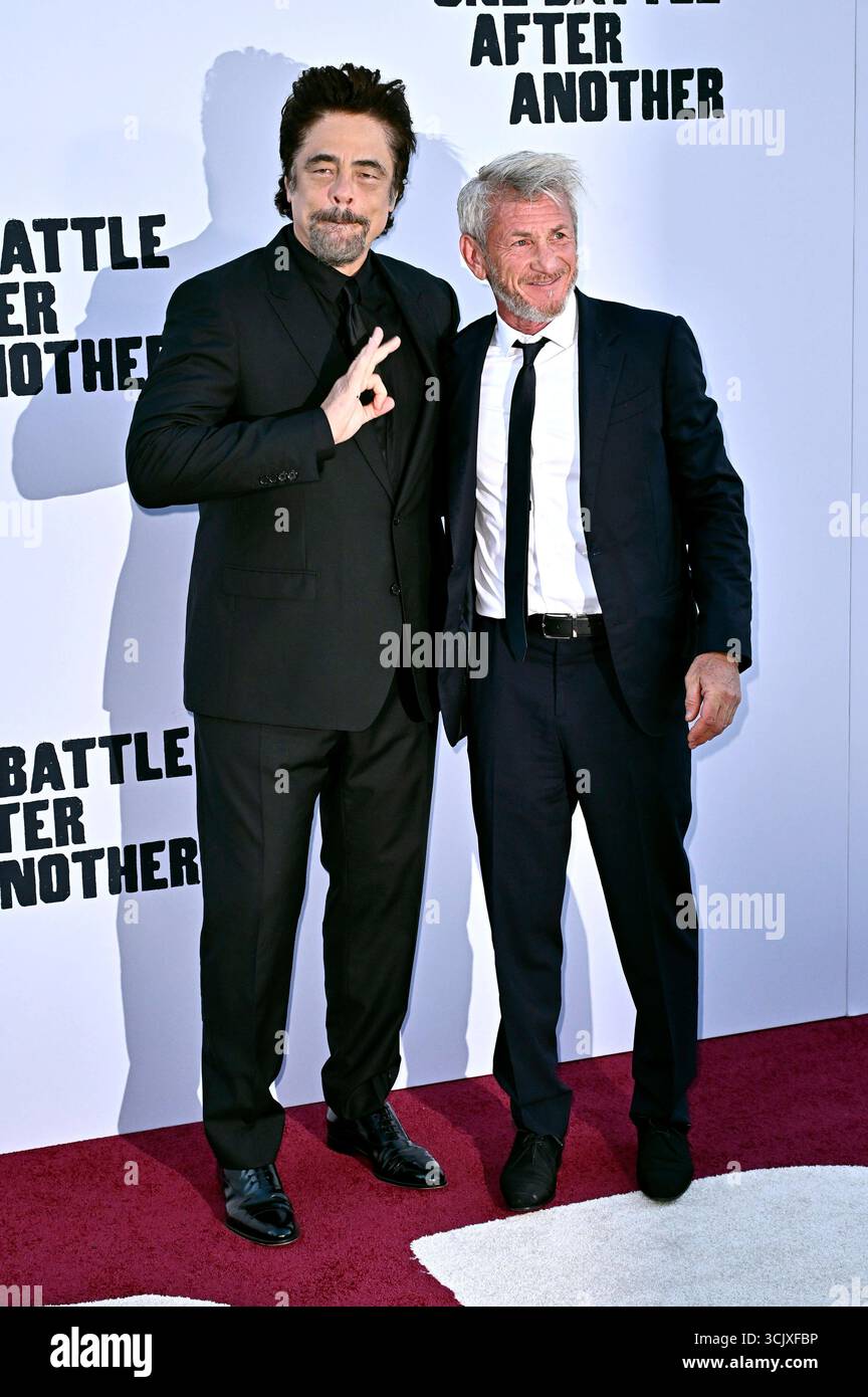 Benicio del Toro und Sean Penn bei der Weltpremiere des Kinofilms One ...