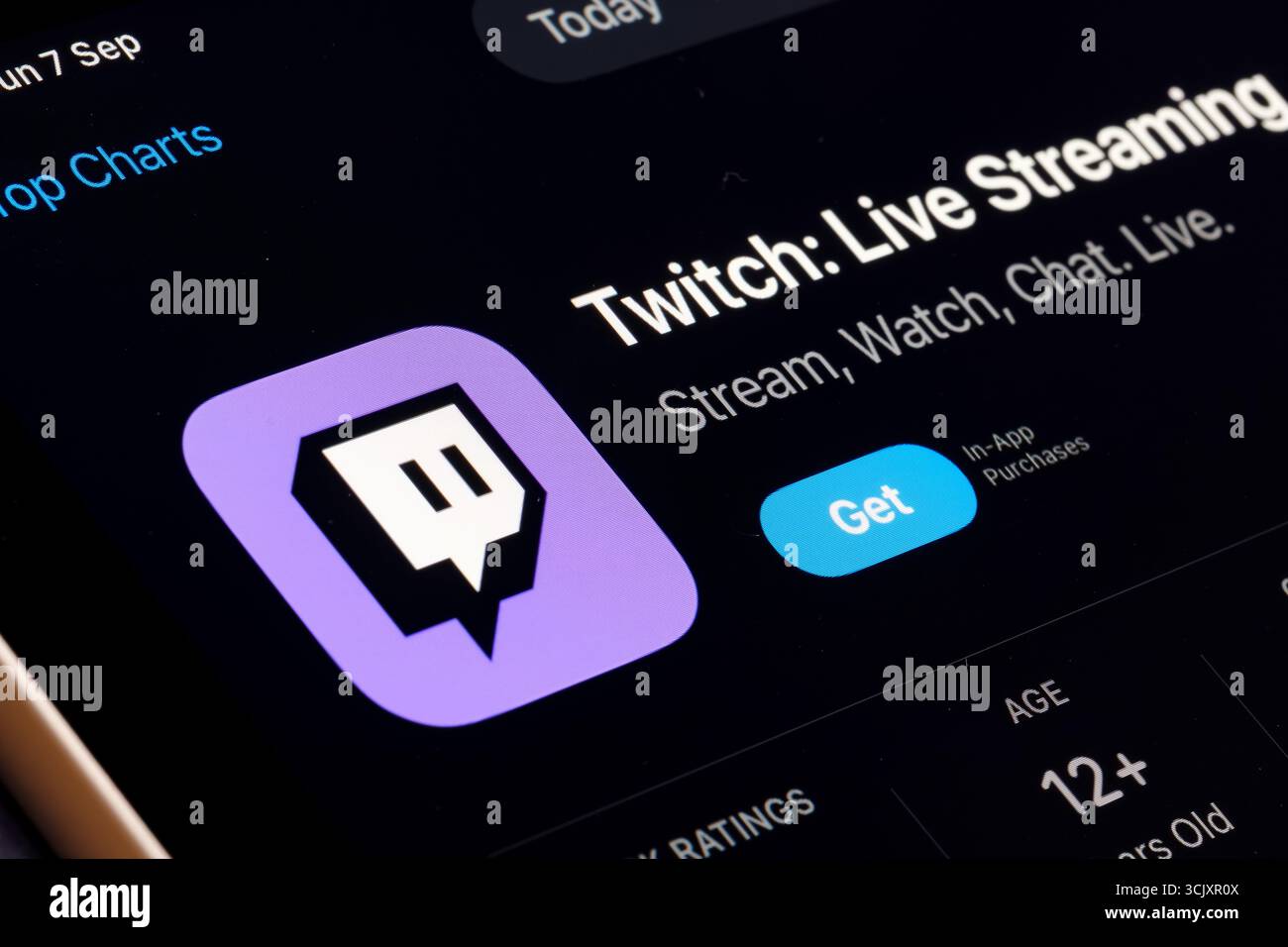 Twitch logo icon hi-res stock photography and images - Alamy