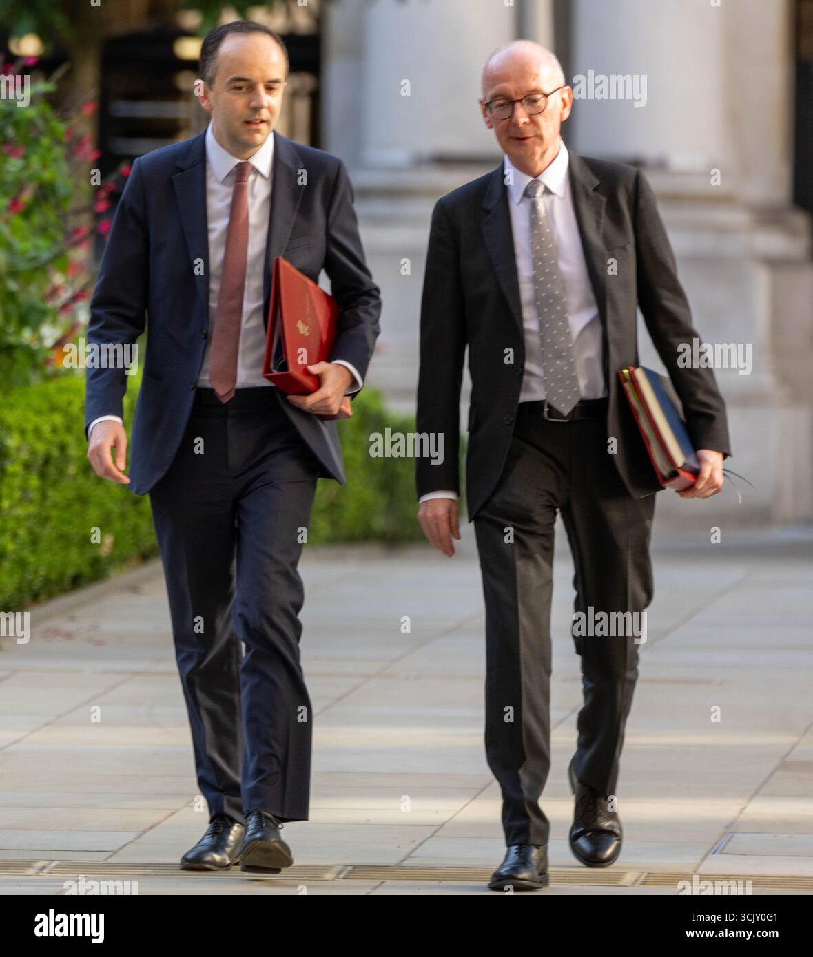 Work pensions secretary pat mcfadden hi-res stock photography and ...