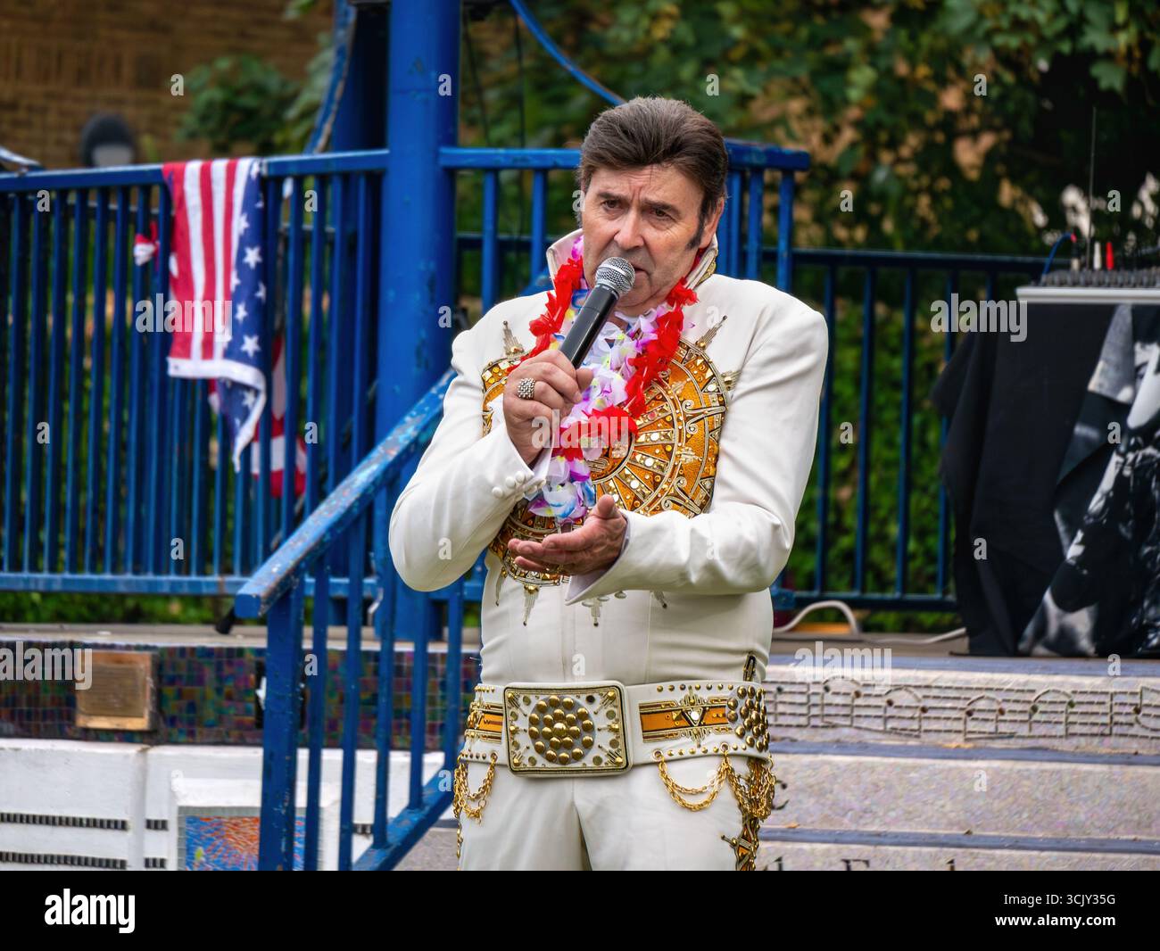 Live Entertainment, Elvis Presley tribute Singer performing at the ...
