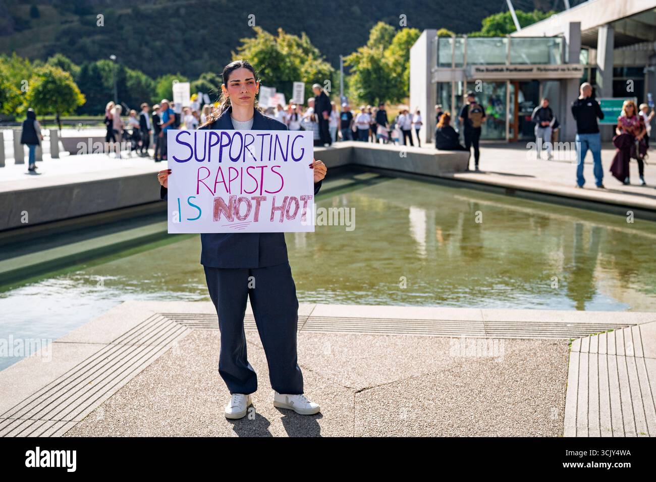 Edinburgh, Scotland, UK. 9th Sept 2025. Ellie Wilson a campaigner for ...