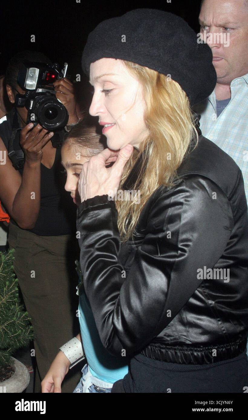 Madonna and sons Lourdes and Rocco at the Kaballah Center in New York ...