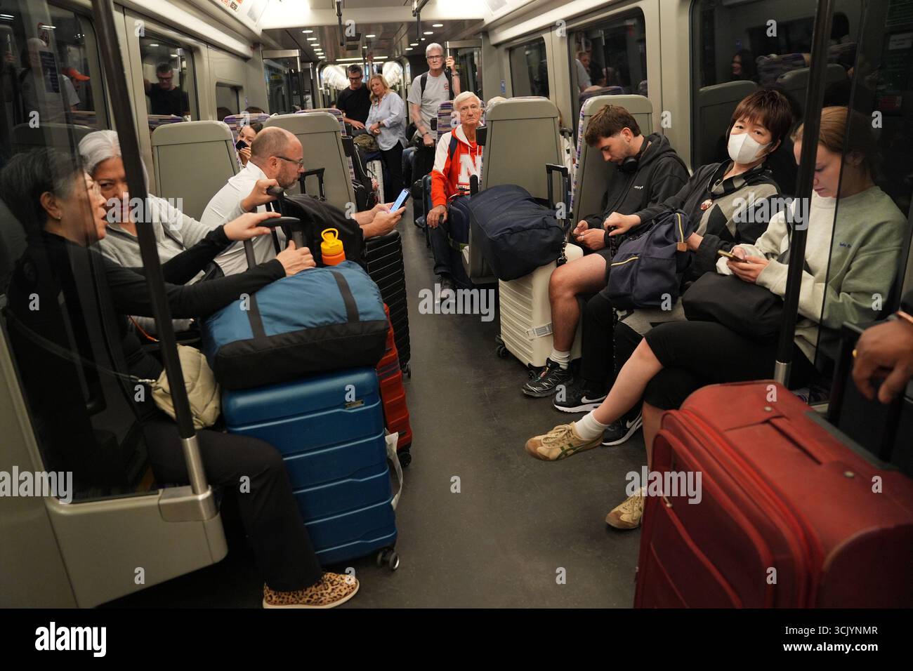 London underground strike elizabeth hi-res stock photography and images ...
